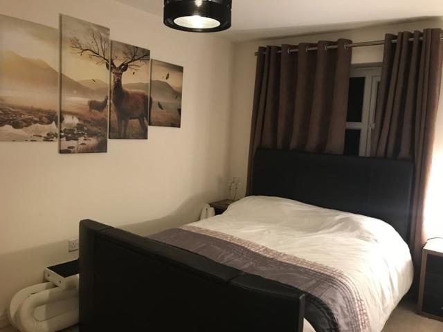 Room at Falconwood Chase, Salford