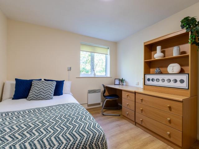 Room at Fallowfield Loop, Manchester