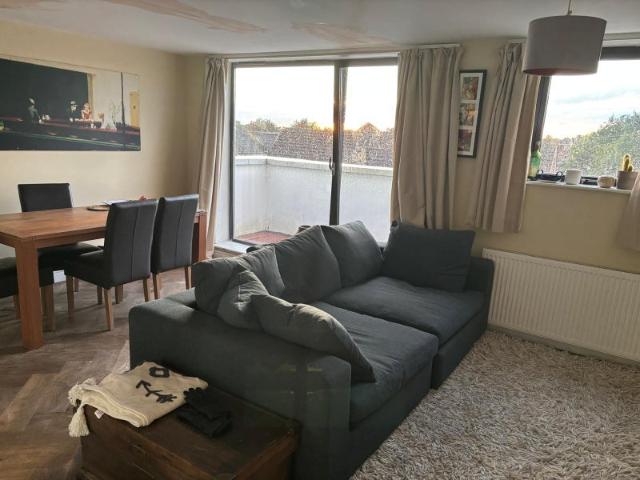 Room at Fallsbrook Road, Greater London