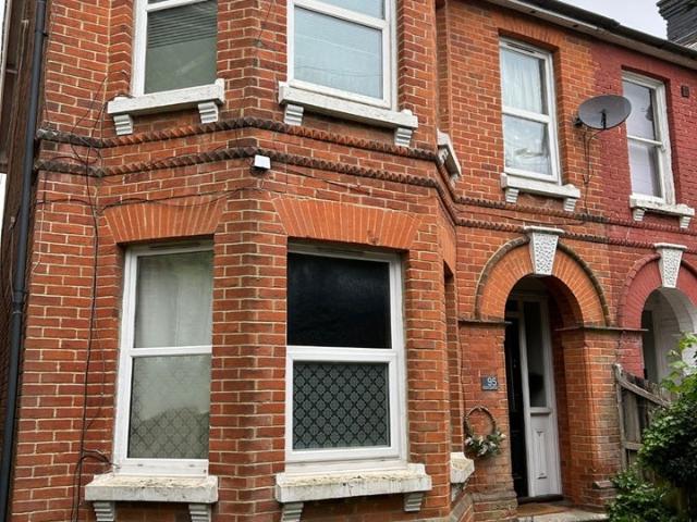 Room at Farnborough Road, Rushmoor