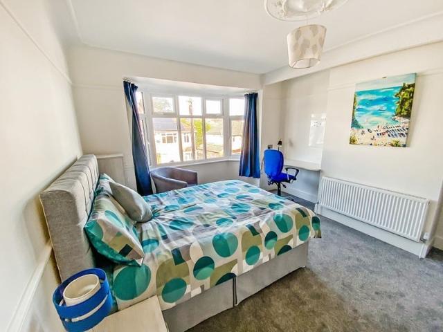 Room at Farcroft Road, Poole