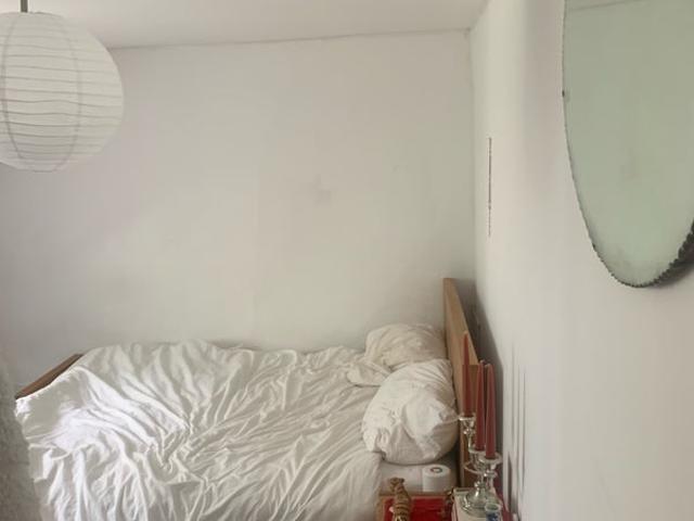 Room at Farleigh Road, Greater London
