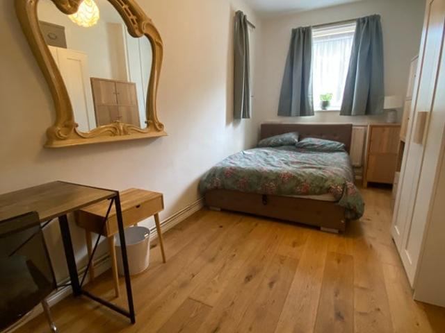 Room at Faulkner Street, Greater London