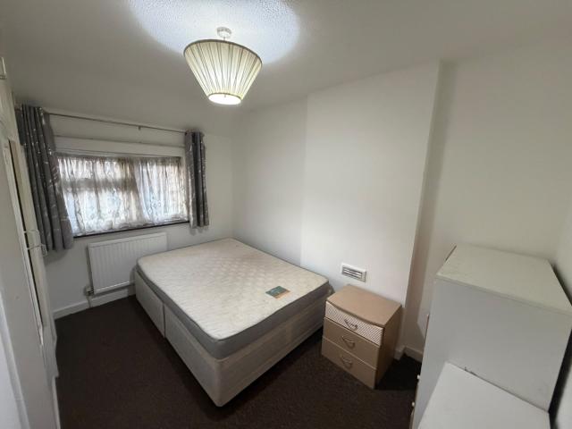 Room at Felton Road, Greater London