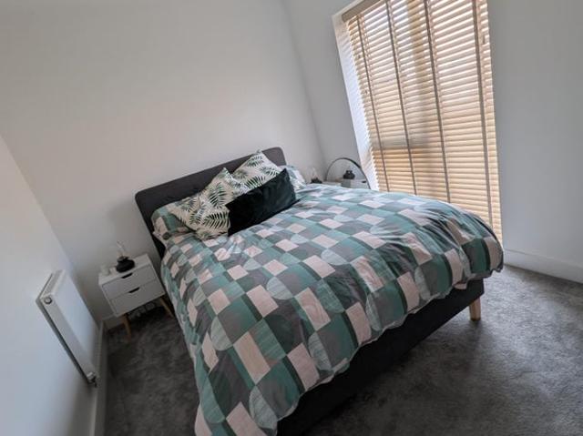 Room at Fenton Way, Bolton