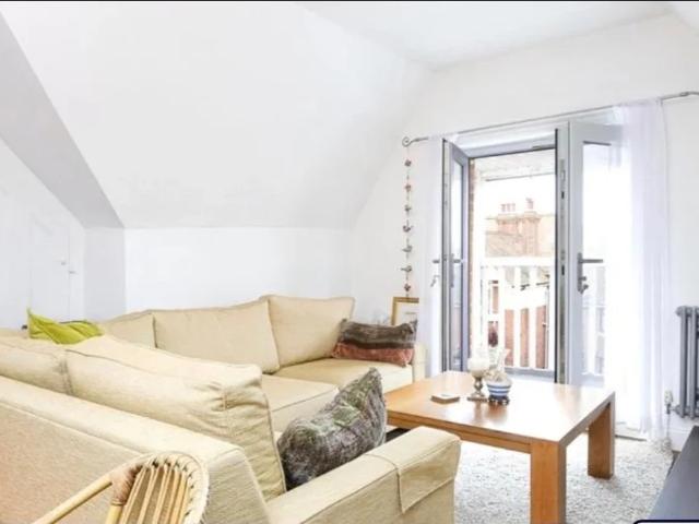 Room at Festing Grove, Portsmouth