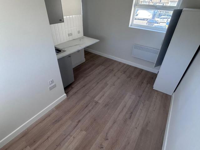 Room at Fernthorpe Road, Greater London