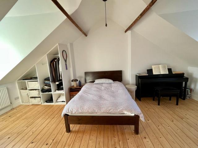 Room at Ferndale Road, Greater London
