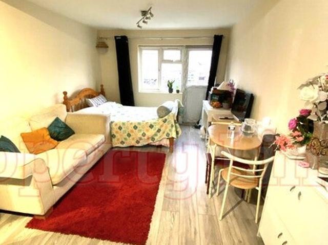 Room at Fernhall Drive, Greater London