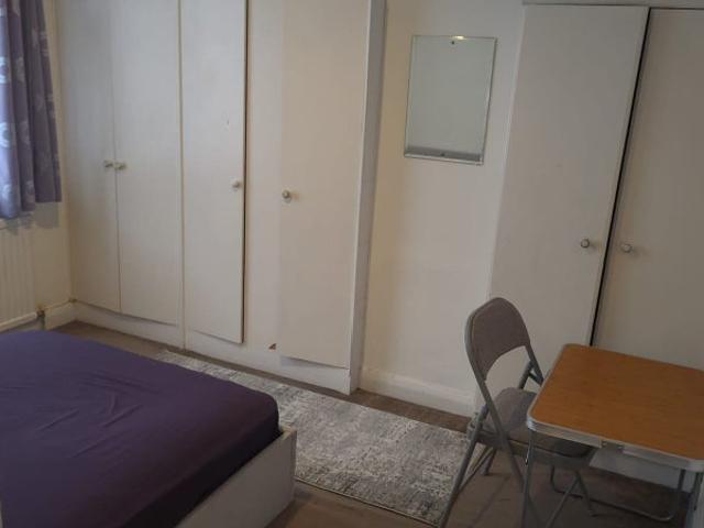 Room at Field End Road, London