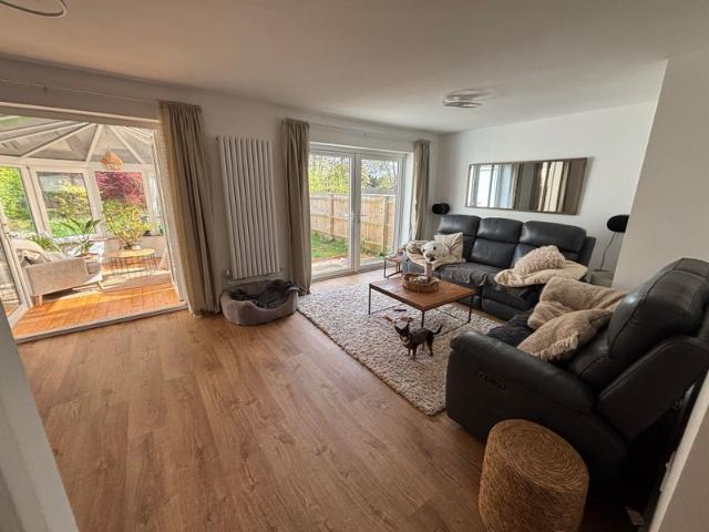 Room at Filleul Road, Wareham