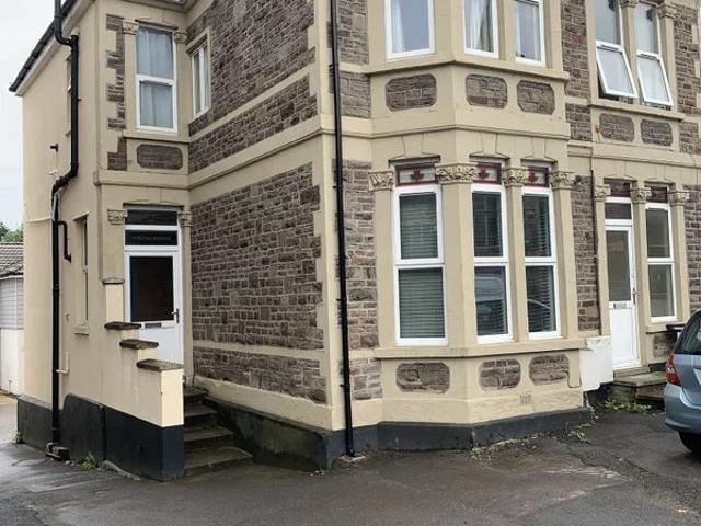 Room at Filton Avenue, Bristol
