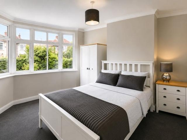 Room at Filton Avenue, Bristol