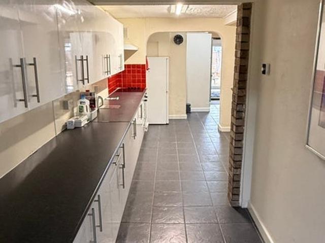 Room at Filton Avenue, Bristol