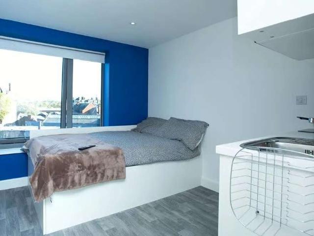 Room at Fingal Street, Greater London