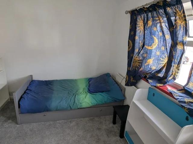 Room at Fir Tree Road, Guildford