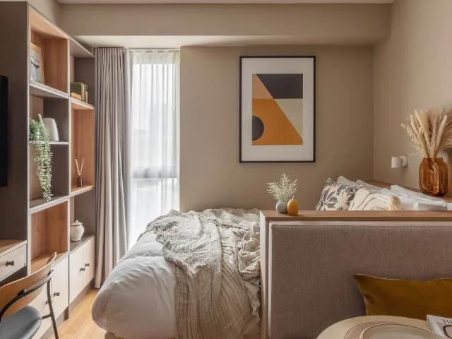 Room at First Way, Greater London