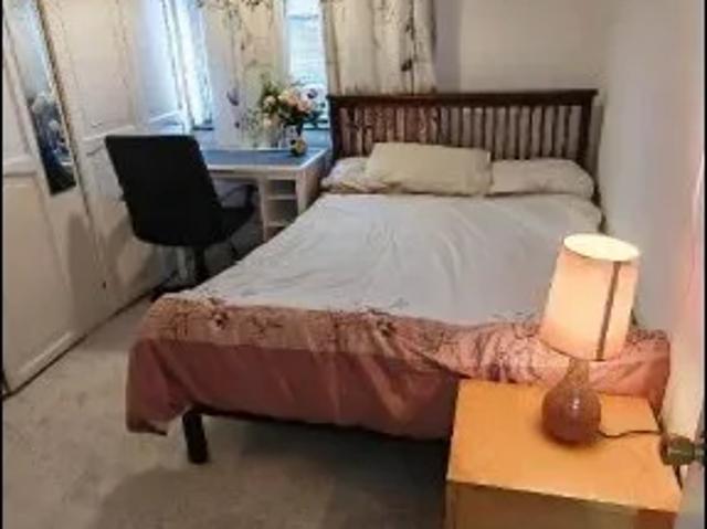 Room at Firtree Avenue, Greater London