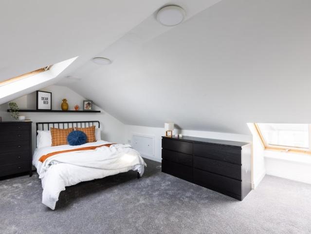 Room at Flaxland Avenue, Cardiff