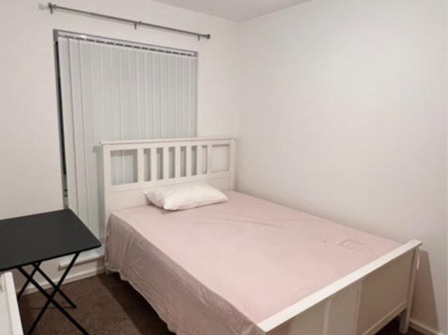 Room at Flixton Road, Trafford