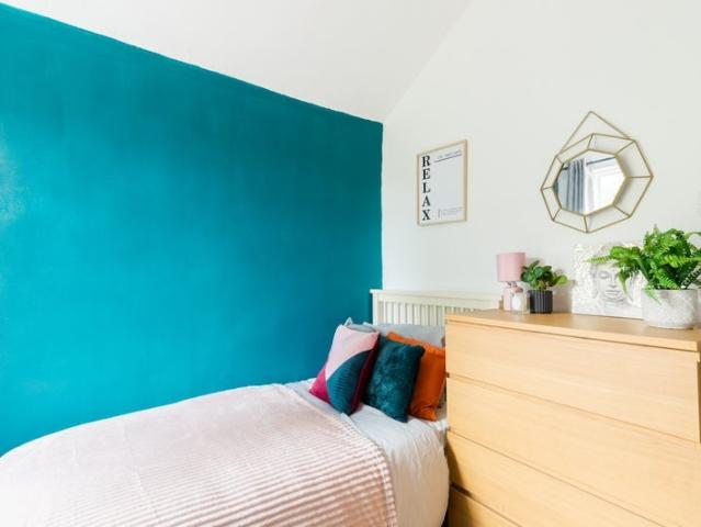 Room at Florence Road, Birmingham