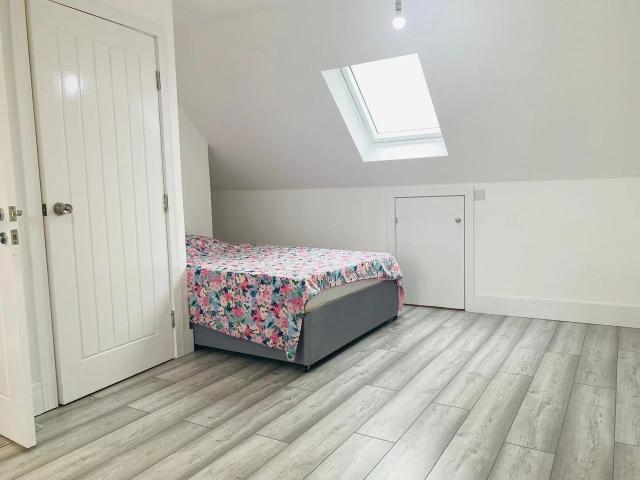 Room at Floriston Avenue, Greater London