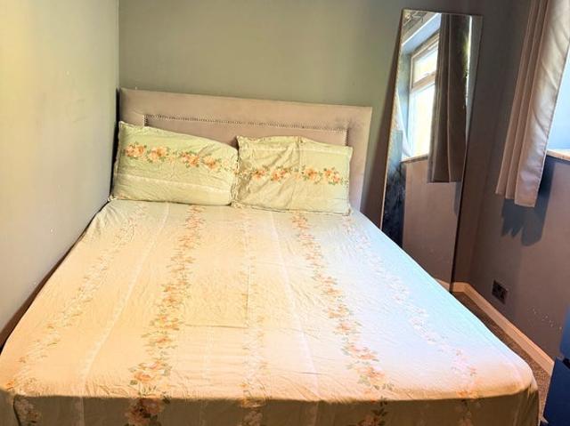 Room at Fold Croft, Harlow
