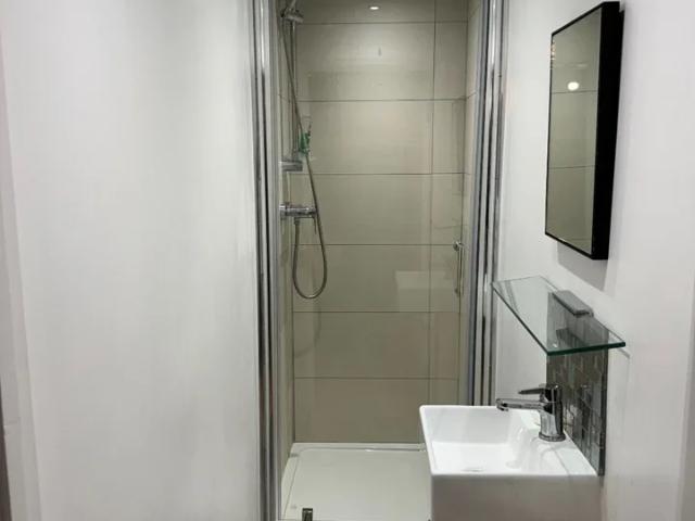 Room at Fonthill Road, Greater London