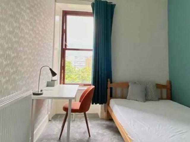 Room at Fordyce Street, Glasgow