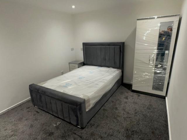 Room at Ford Street, Birmingham