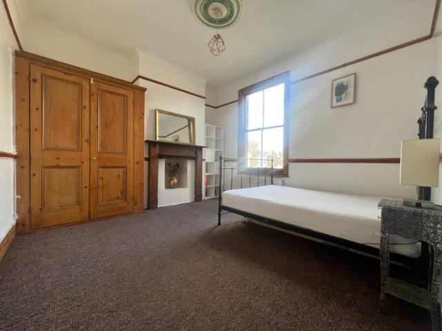 Room at Forest Drive East, Greater London