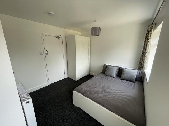 Room at Forest Row, Stevenage