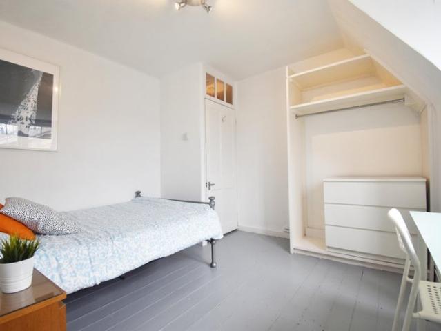 Room at Forster Road, Greater London