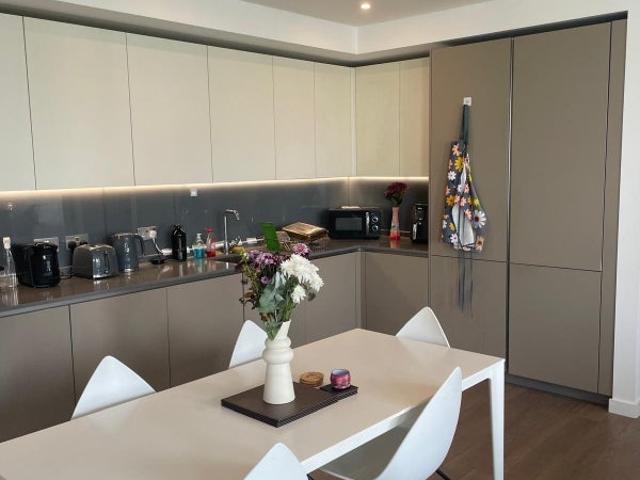 Room at Fortunes Walk, Greater London