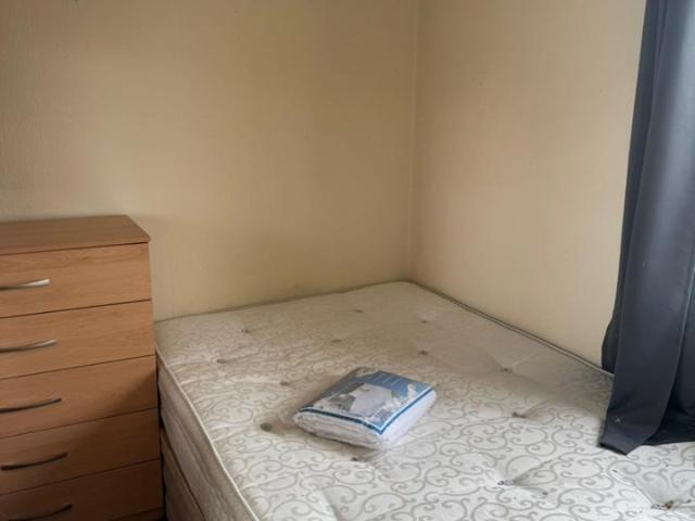 Room at Forty Acres Road, Canterbury