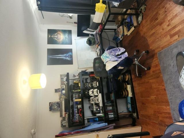 Room at Fortescue Road, Greater London