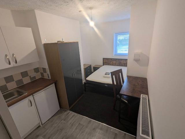 Room at Fourth Avenue, Ashington