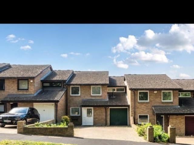 Room at Foxgrove Road, Greater London