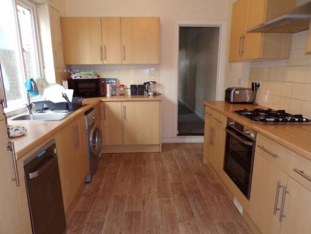 Room at Francis Avenue, Portsmouth