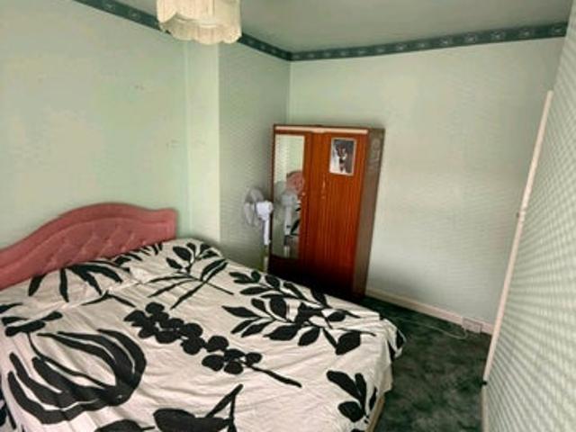 Room at Francis Road, Sandwell