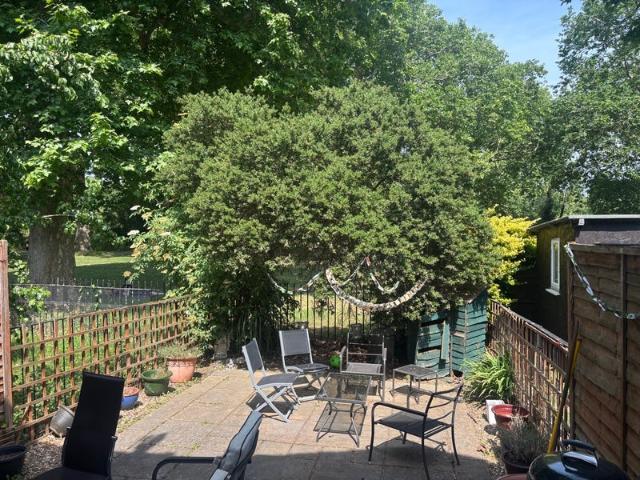 Room at Frankland Close, Greater London