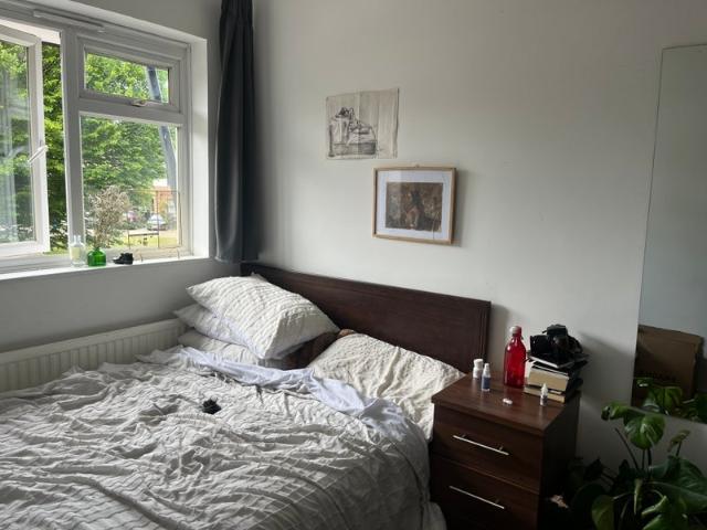 Room at Frankland Close, Greater London