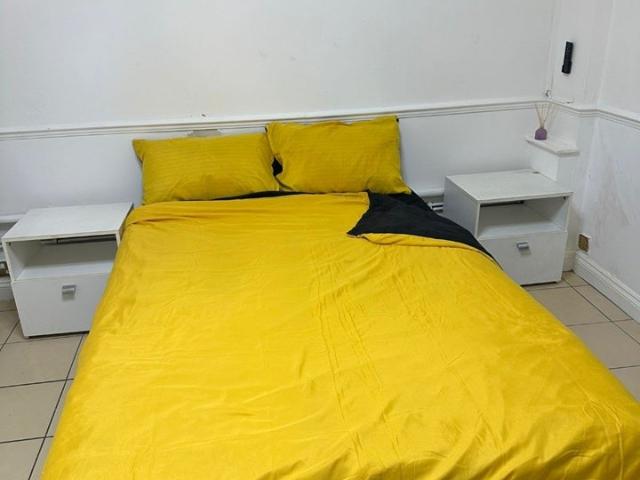 Room at Frankland Road, Greater London