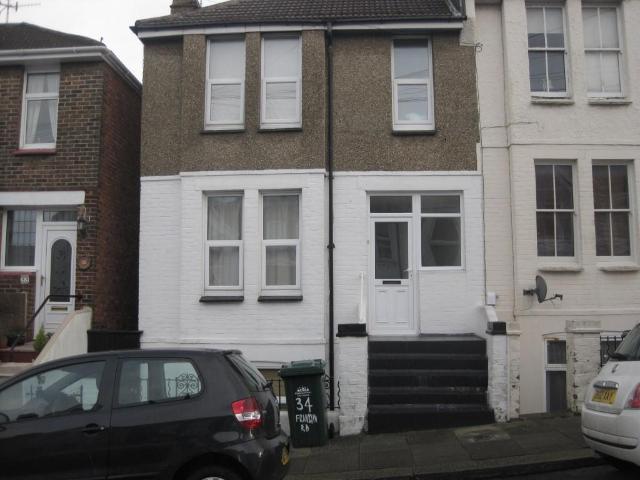 Room at Franklin Road, Brighton