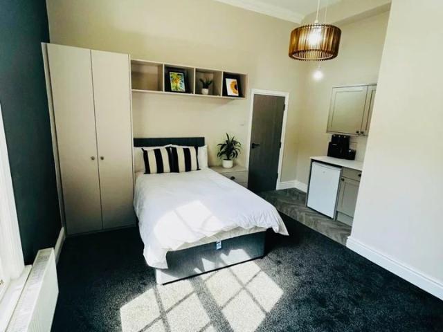 Room at Frenchwood Street, Preston