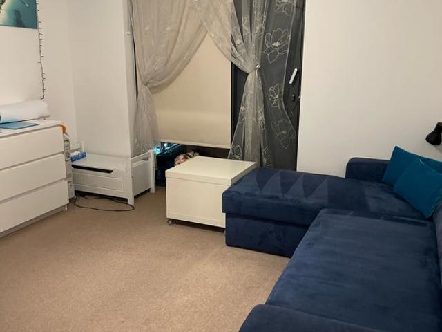 Room at Freda Street, Greater London