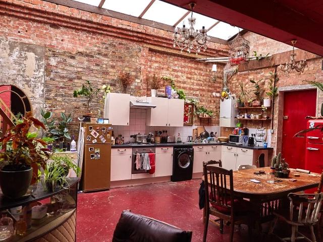 Room at Frederick Terrace, Greater London