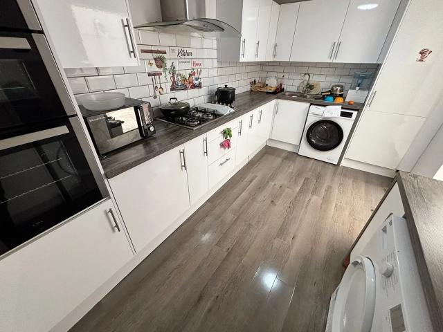 Room at Frederick Place, Greater London