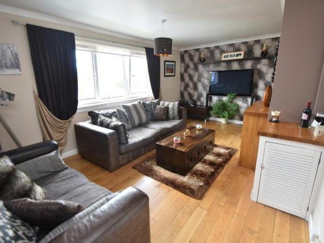 Room at Freeland Place, Kirkintilloch