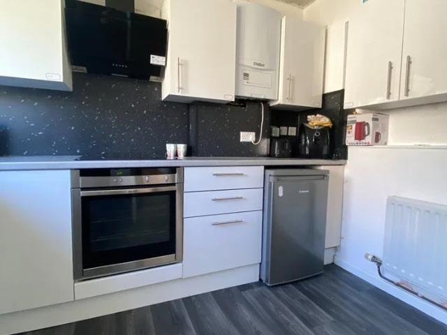 Room at Freshland Way, Bristol